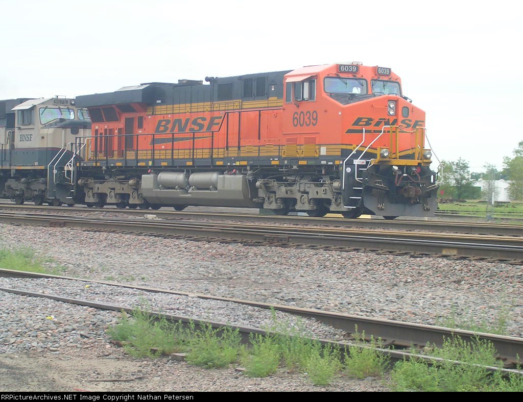 BNSF 6039